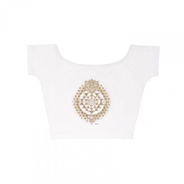 Crop Top "Barong Dance" white ⋆ Aurinshop • by Nura Kassoume • BE ...